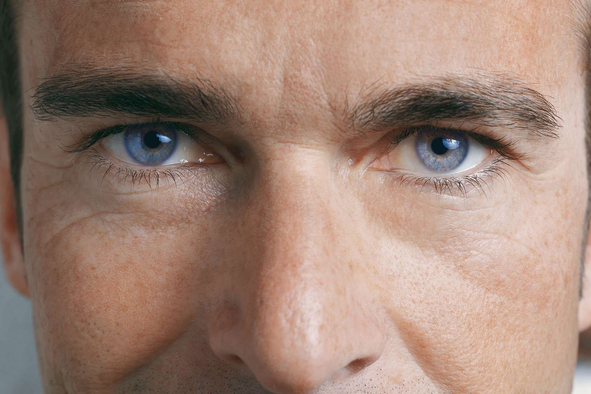 Occhio umano: punto cieco, fovea e visione periferica